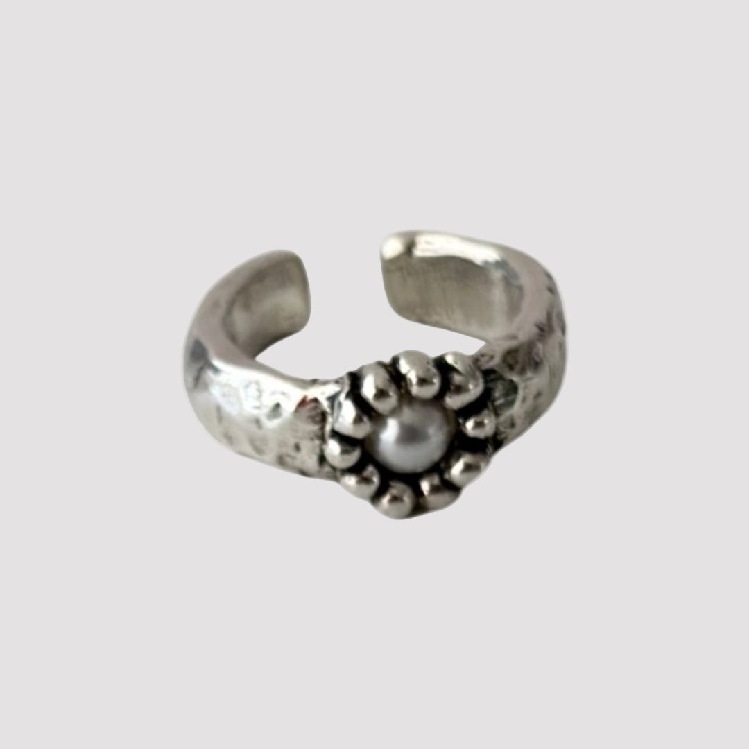 TRA-LA-RA GRECIA FLOWER RING